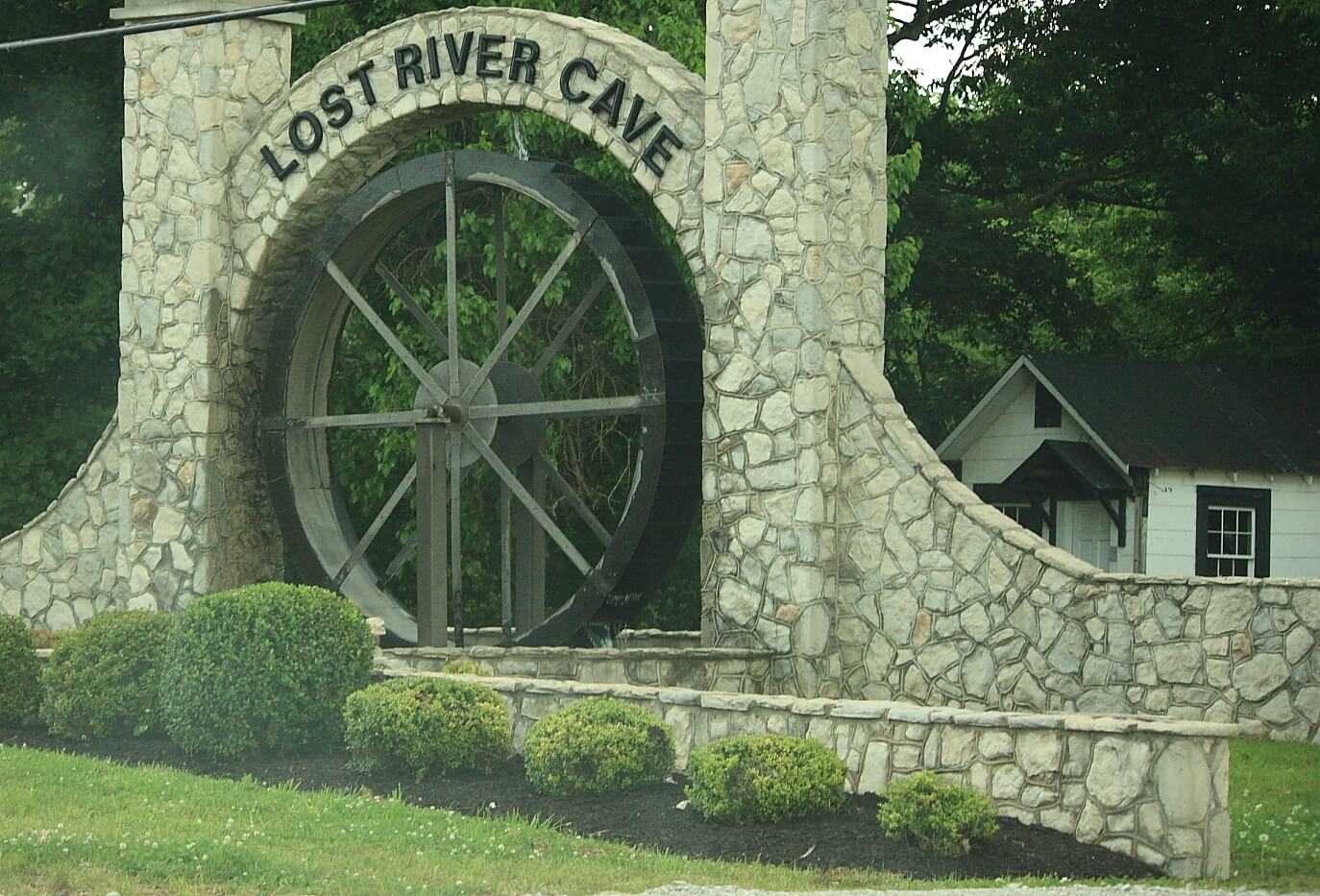 The Wonders of the Lost River Cave of Kentucky - Ocean Info
