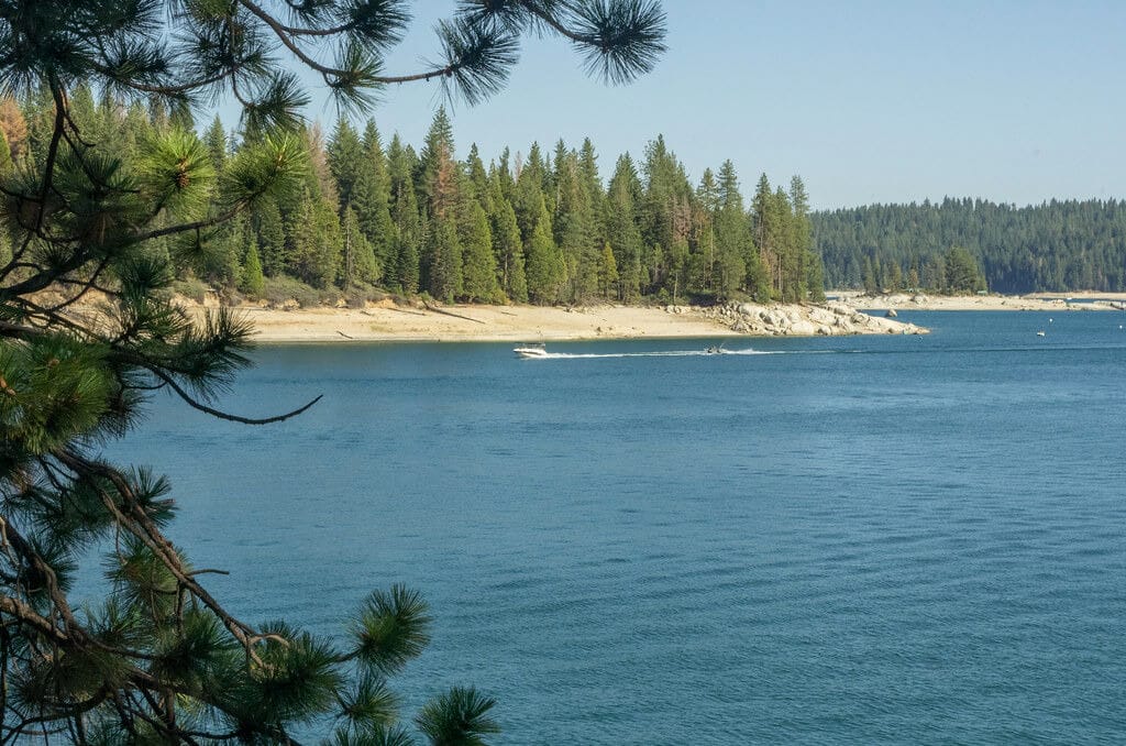 Shaver Lake: California’s Pristine Reservoir - Ocean Info