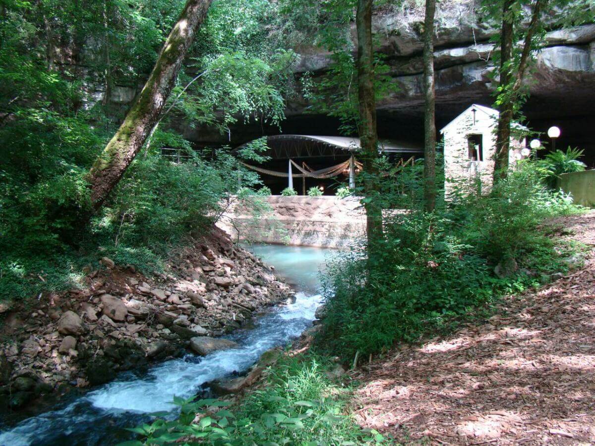 The Wonders of the Lost River Cave of Kentucky - Ocean Info